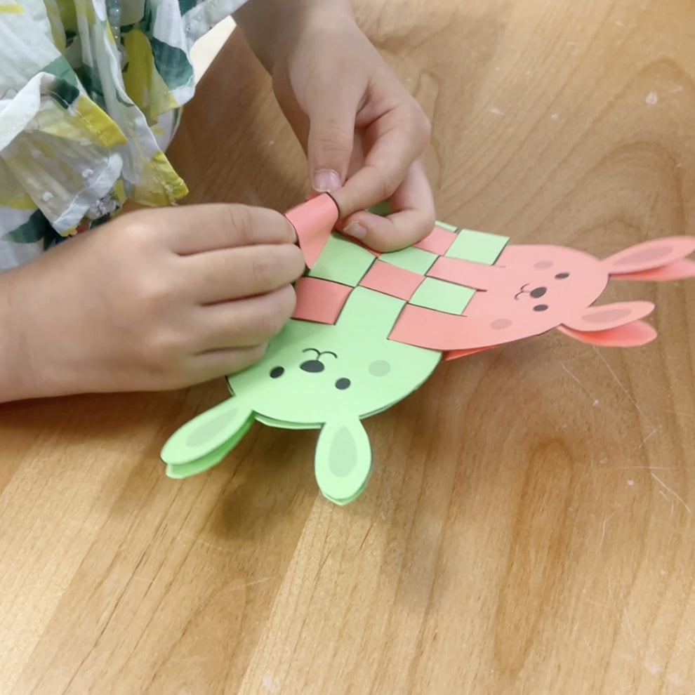 Heart Bag (Paper Plaiting) – Montessori Resource Store Bambino