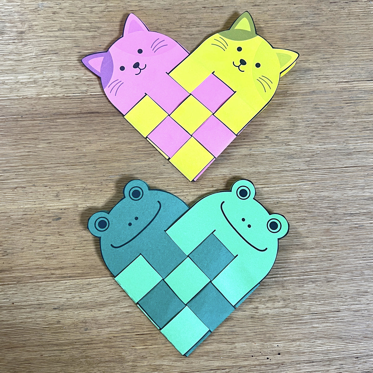 Heart Bag (Paper Plaiting) – Montessori Resource Store Bambino