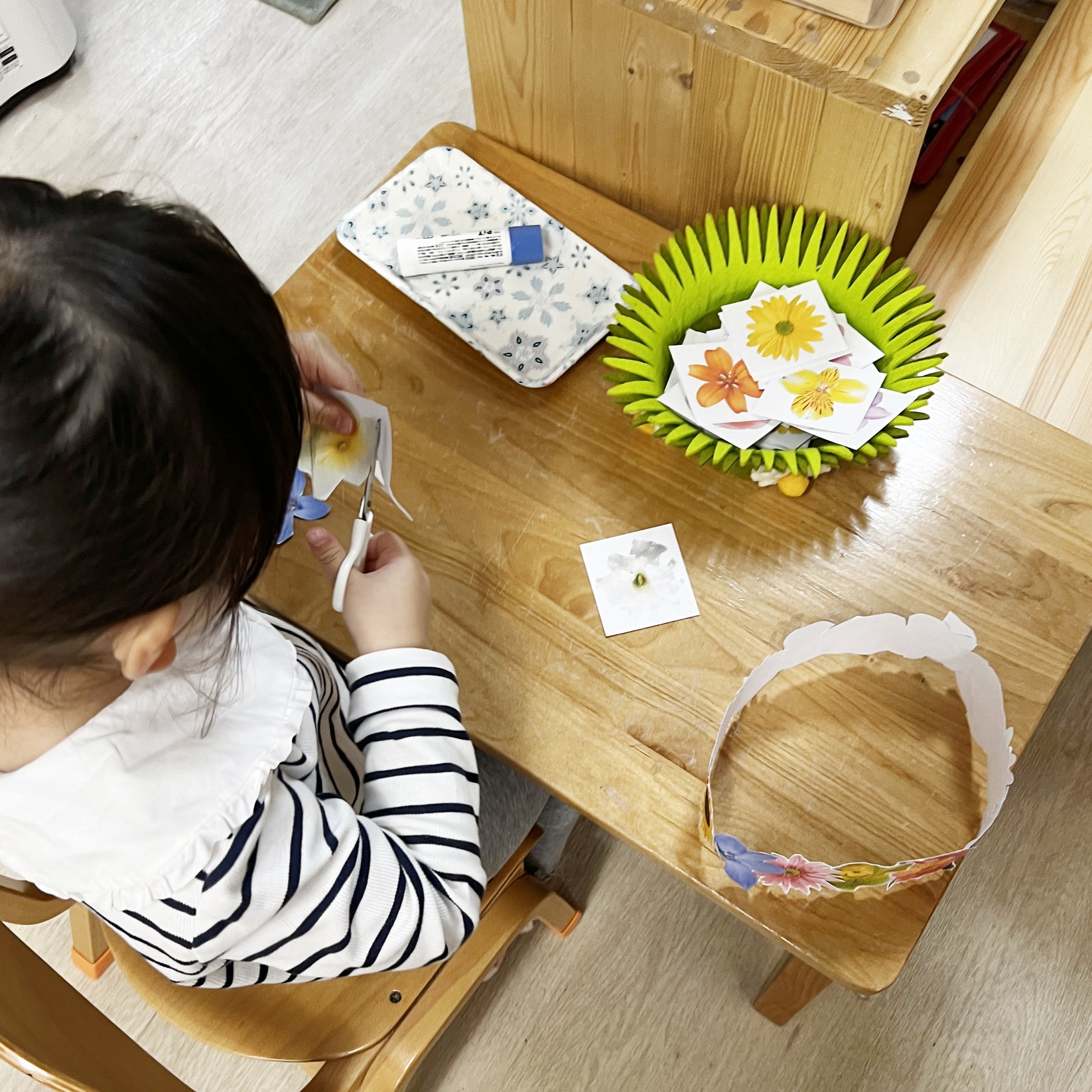Simple Petals Collection（Cutting and Gluing Activity） – Montessori ...