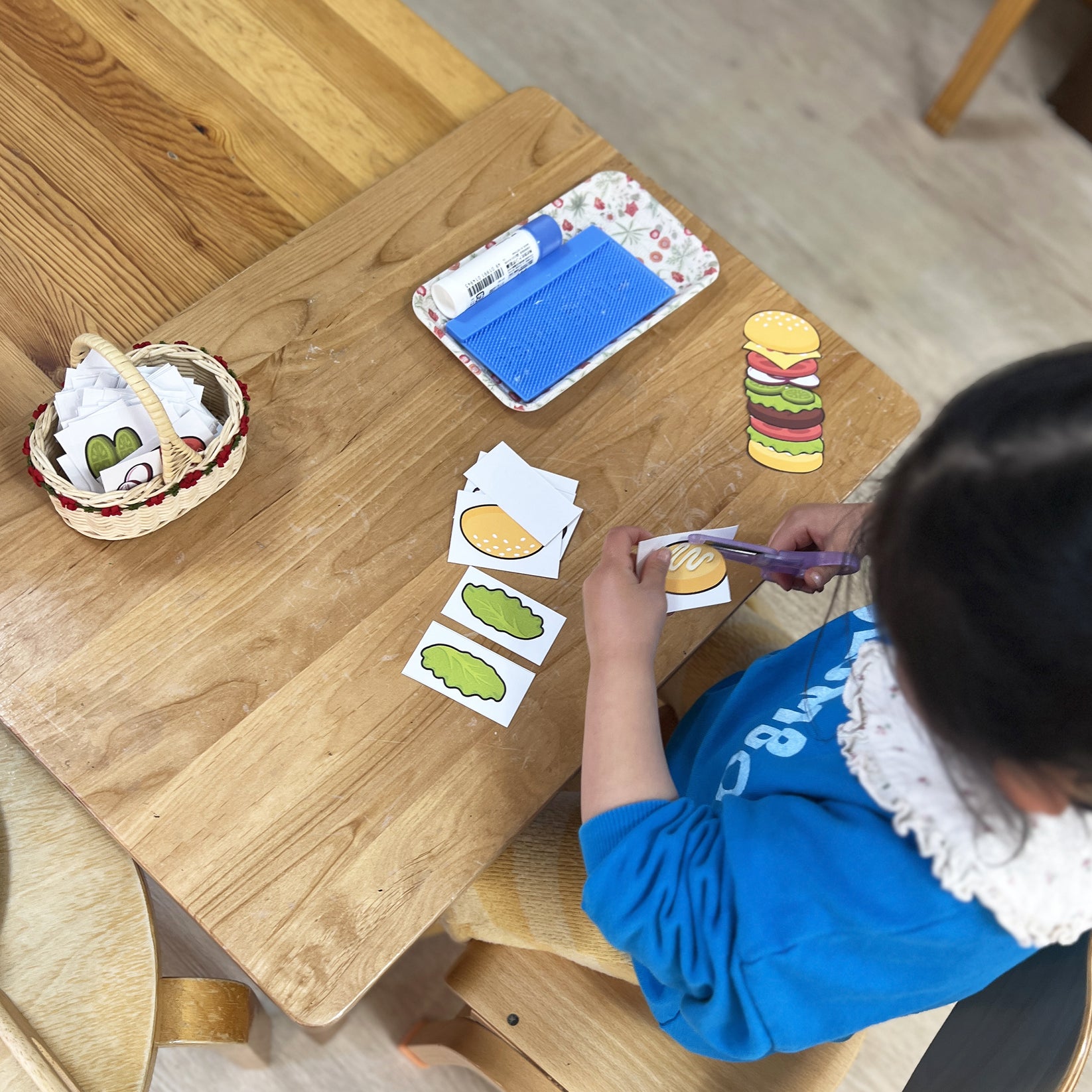 Cut & Build Your Own Burger Tower! – Montessori Resource Store Bambino