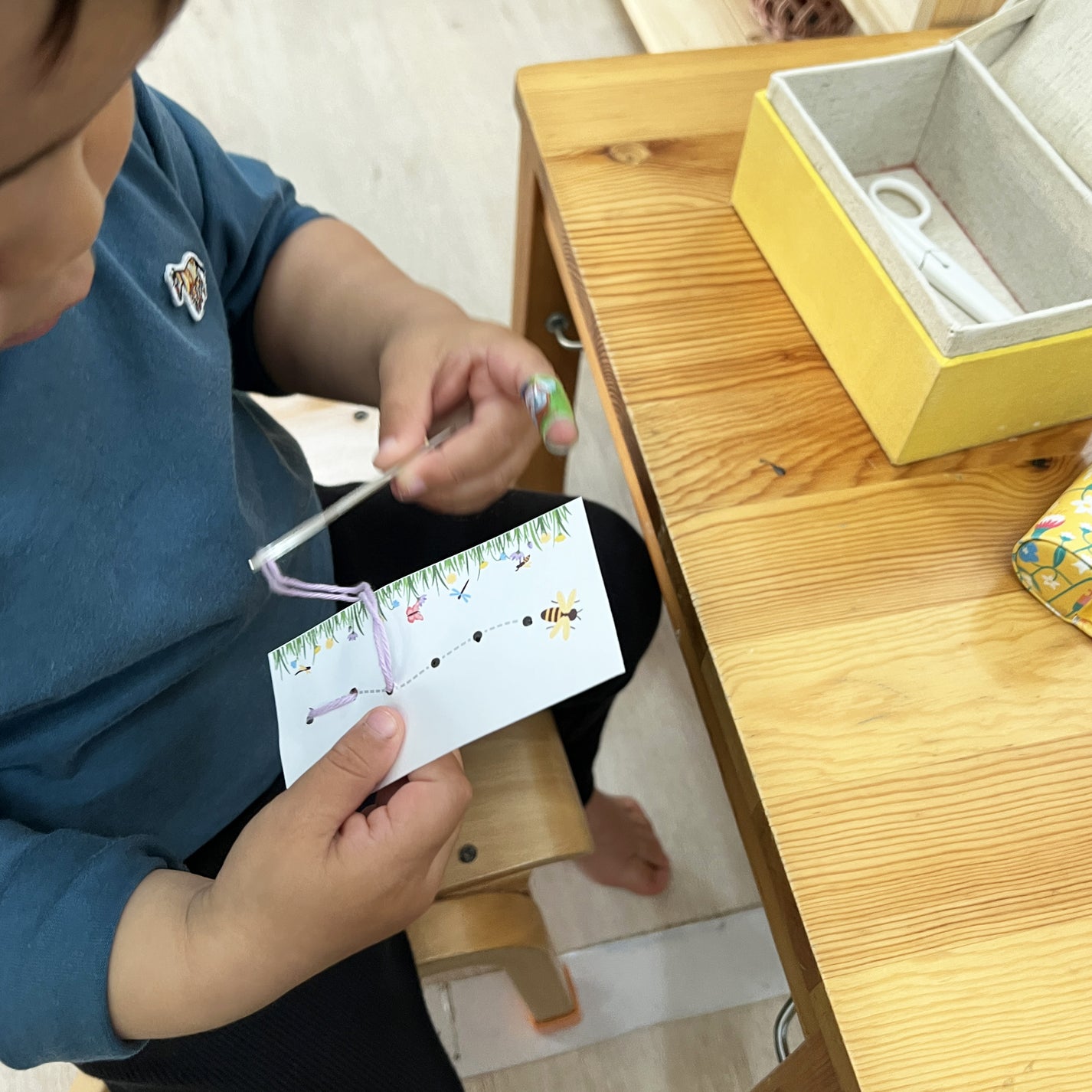 Sewing Activity Sheet : Insects flying around flowers – Montessori ...